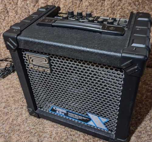 Гитарный комбик Roland