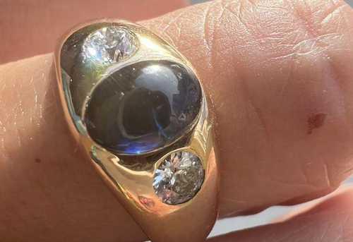 Антикварное золотое кольцо с сапфиром и бриллианта