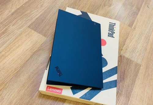 ThinkPad X1 (2022) Core i7 / 16RAM