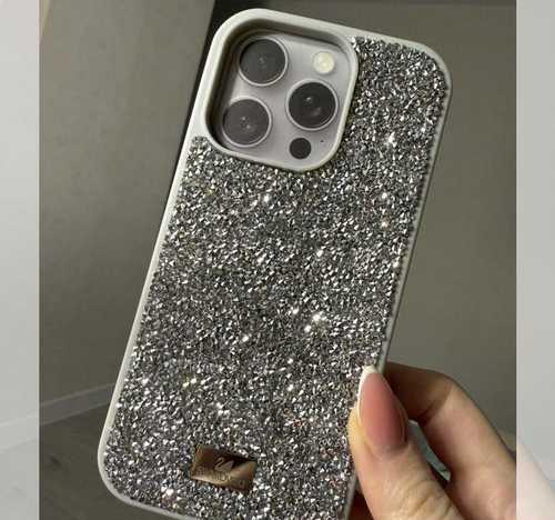 Swarovski чехол на iPhone 16 pro