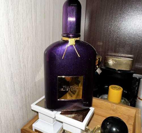 TOM ford velvet orchid