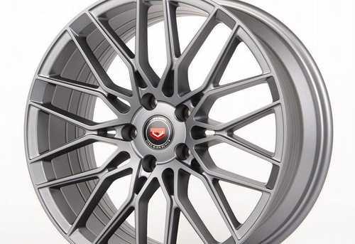 Новые диски Vossen R18xJ8 ET35 5x114,3 80504