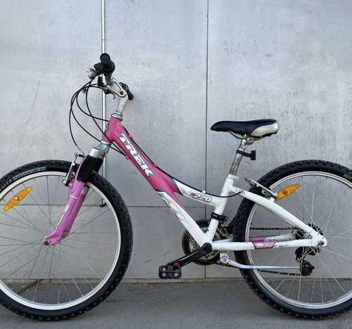 Велосипед Trek MT 220
