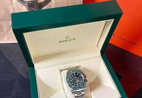 Часы Rolex Submariner Date Hulk