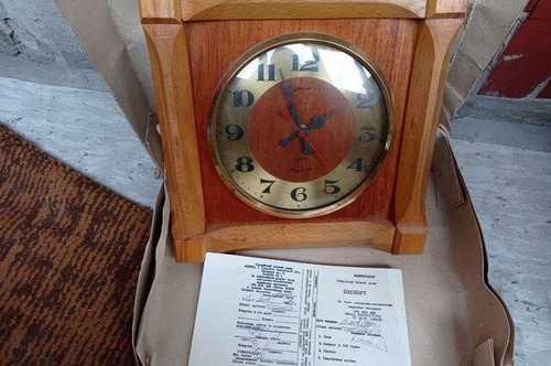 Настенные часы "Маяк" СССР
