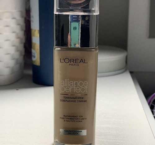 Тональный крем loreal