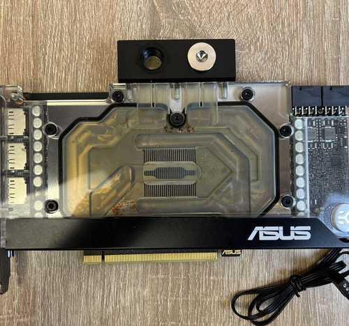 Asus ekwb GeForce RTX 3080 10GB