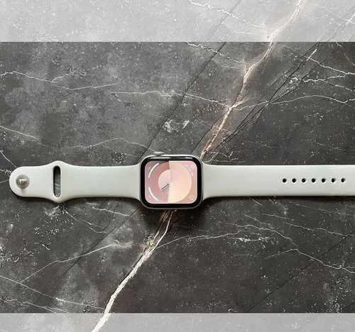 Часы apple watch se 44 mm 2023