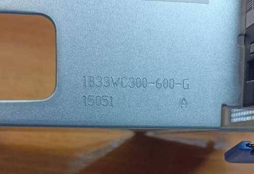 Правый кронштейн riser 1B33WC300-600-G