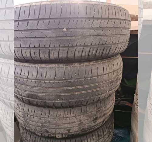 Goodyear EfficientGrip Eco EG02 195/65 R15