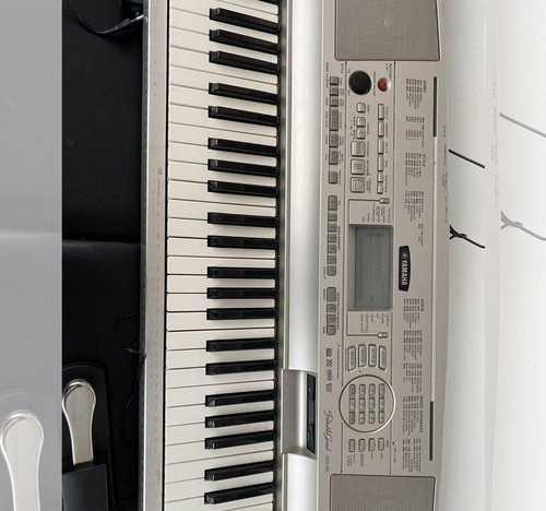 Синтезатор yamaha DGX-300