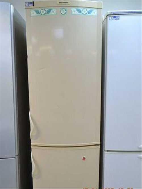 Холодильник "VestFrost sw350m"