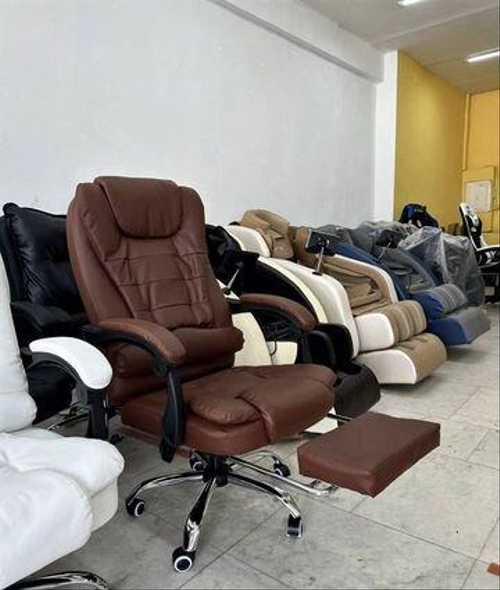 Офисное кресло руководителя с массажем