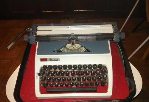 Печатная пишущая машинка erika 41
