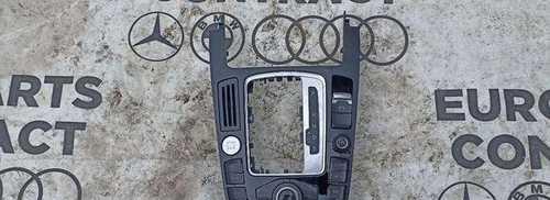 Панель мультимедиа MMI (8T0919609E) на Audi A4, A5
