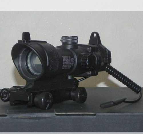 Коллиматорный прицел Trijicon acog