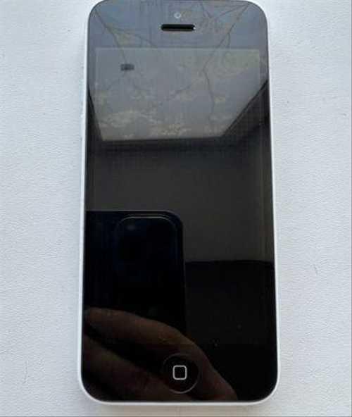 Продам iPhone 5c 32гб