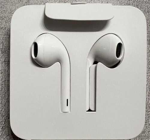 Наушники apple earpods lightning из комплекта