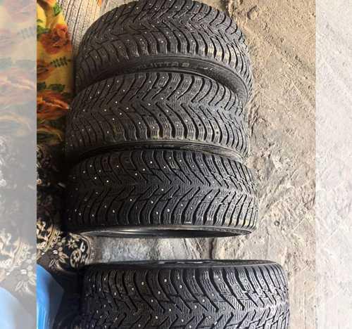 Nokian Tyres Hakkapeliitta 8 195/60 R15 92T