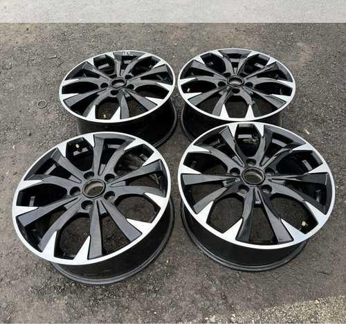Литые диски Skad Diamond 7×R17 5×114.3