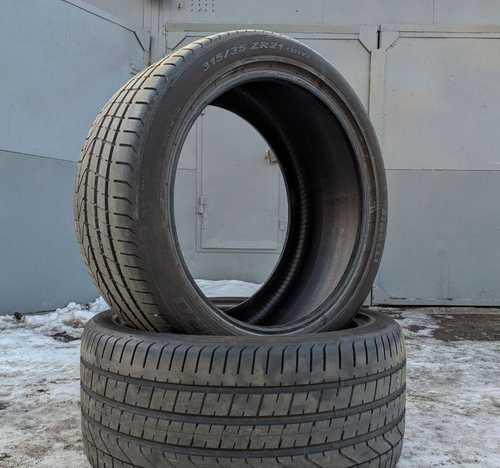 Pirelli P Zero 285/40 R21 и 315/35 R21 111Y