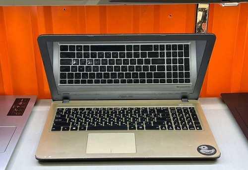 Ноутбук Asus 4 ядра 4/120 SSD