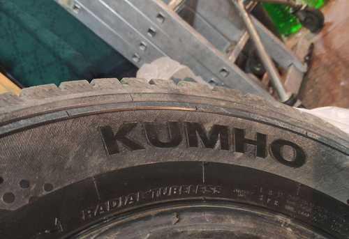 Kumho Winter Portran CW11 225/70 R15C 112R