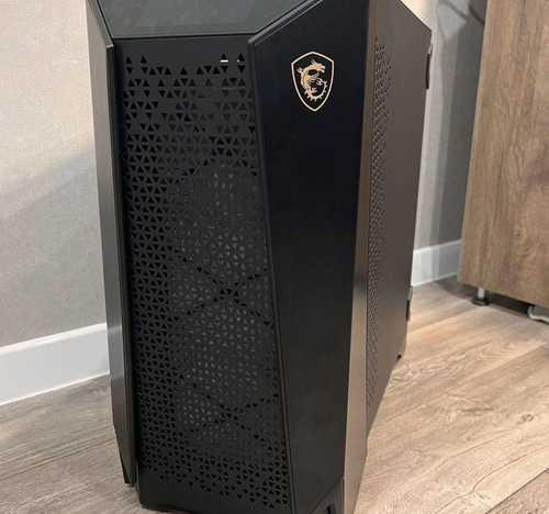 Корпус MSI MEG prospect 700R