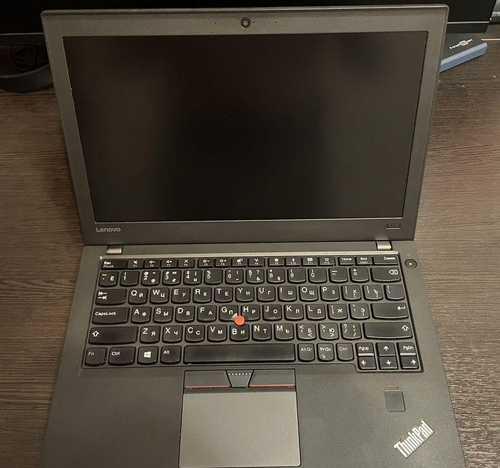 Lenovo ThinkPad X270