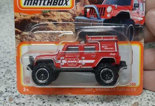 Модель Matchbox Jeep Wrangler Superlift красный
