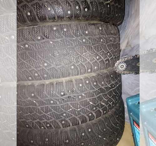 Viatti Brina Nordico V-522 215/70 R16