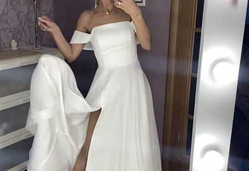 Новое свадебное платье. 44-46-48