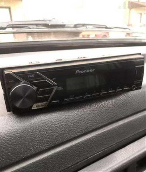 Pioneer mvh s100ub