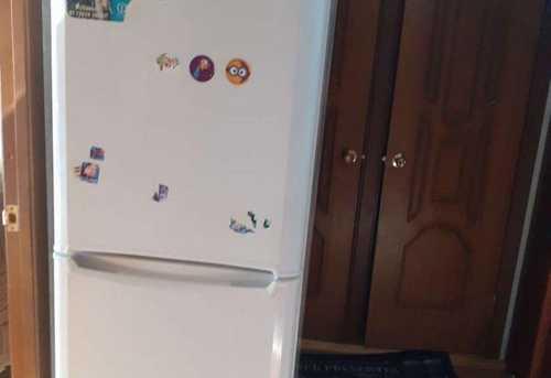 Холодильник бу indesit двухкамерный