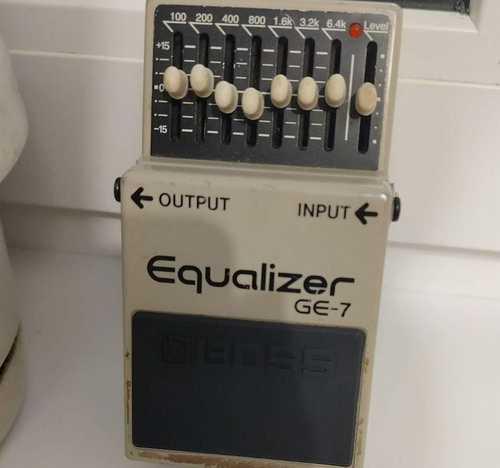 Гитарная педаль эквалайзер boss equalizer ge-7