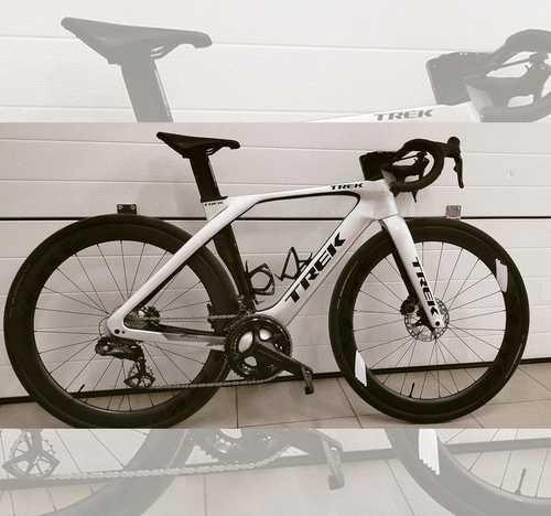 Шоссейный велосипед trek madone