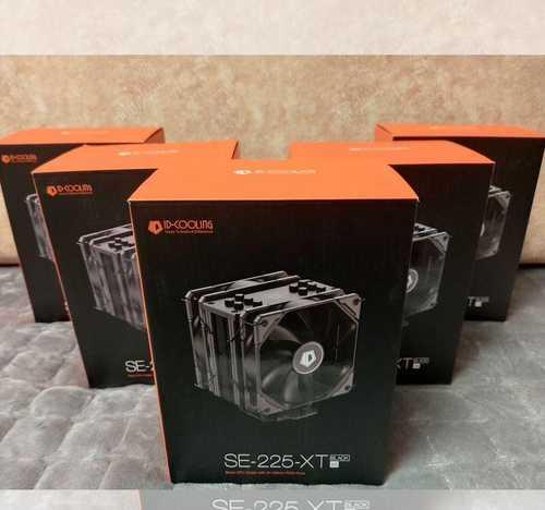 ID-cooling SE-225 XT black V2