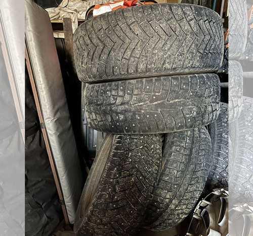 LingLong Green-Max Winter Grip 205/55 R16 94