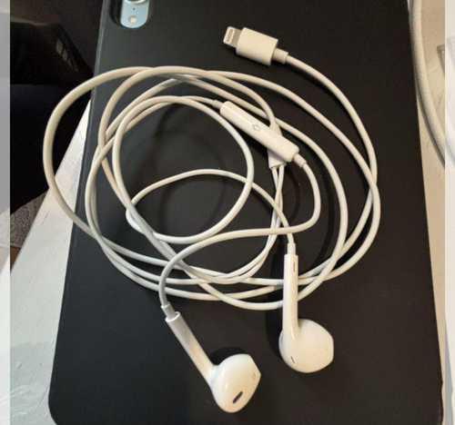 Оригинальные Наушники apple earpods lightning