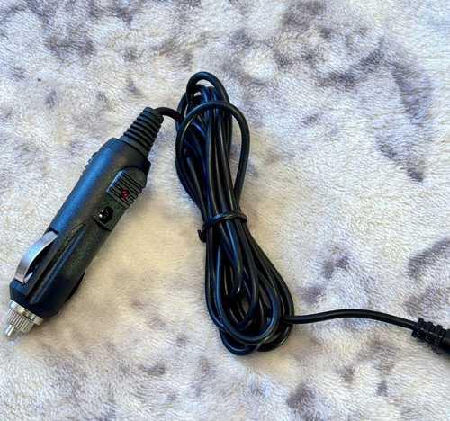 Зарядка в авто 12V