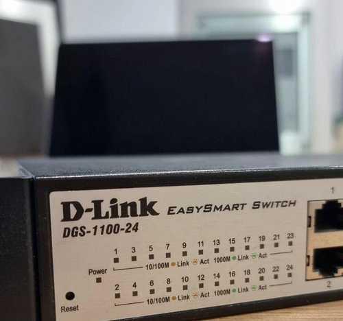 Коммутатор D-Link EasySmart Switch DGS-1100-24