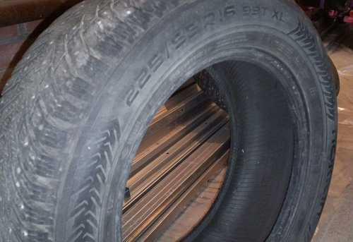 Nokian Tyres Hakkapeliitta 8 225/55 R16