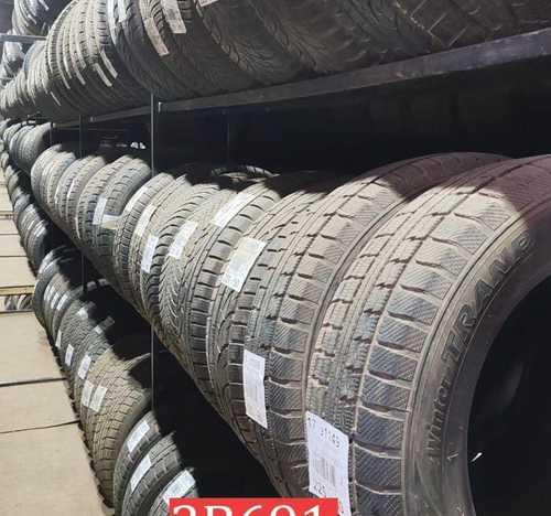 Kumho Ecsta PS71 245/45 R19 N