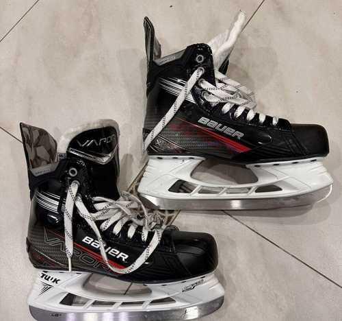 Коньки Bauer vapor select 8.5 ее