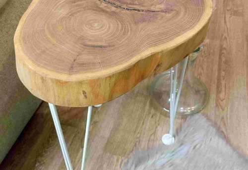Деревянный столик лофт из дерева