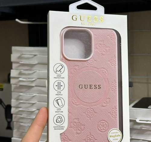 iPhone 16 Pro Max. Чехол Guess с MagSafe Pink