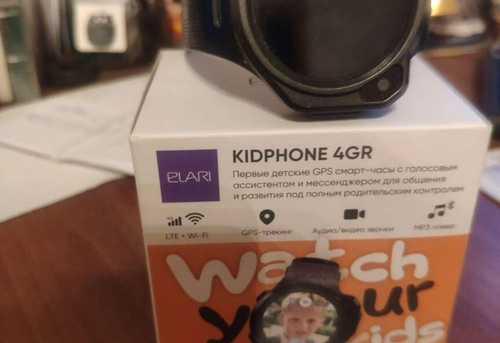 Детские умные часы Elari KidPhone 4GR чёрные