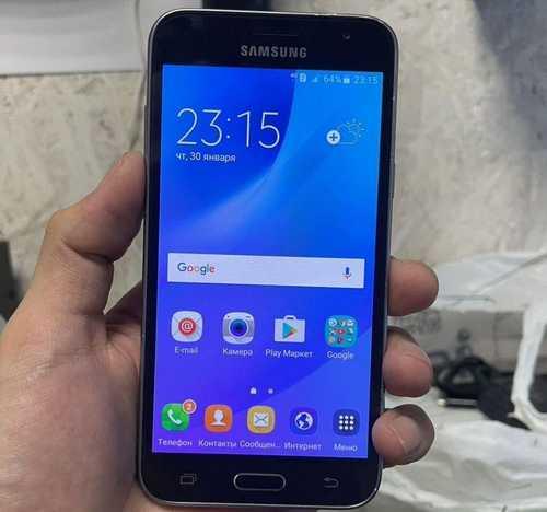 Samsung Galaxy J3 (2017), 2/16 ГБ