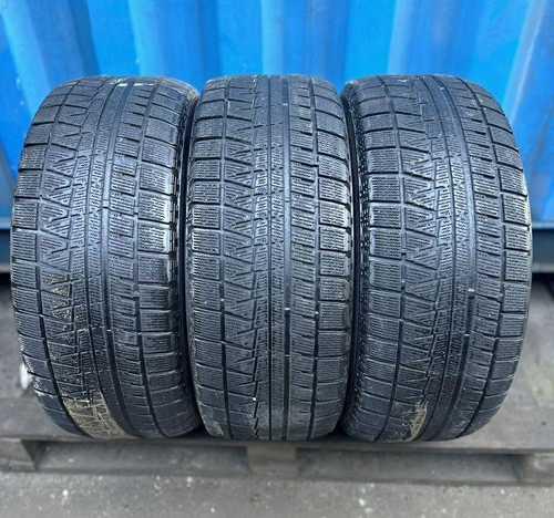 Bridgestone Blizzak Revo GZ 225/55 R16 95S