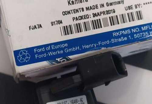 Камера заднего вида на Ford Focus (Форд Фокус) 3